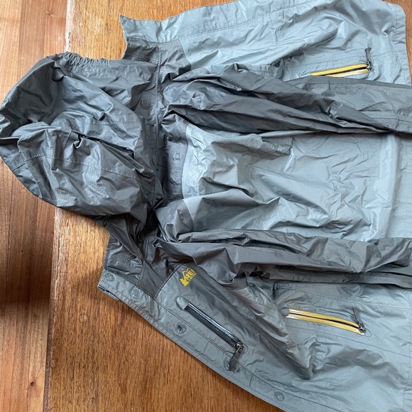 REI | Jackets & Coats | Rei Kids Raincoat | Poshmark